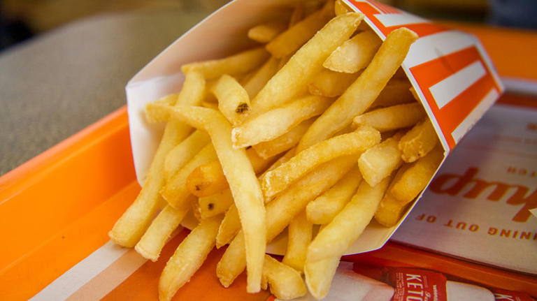 How to make your own loaded fries at Whataburger