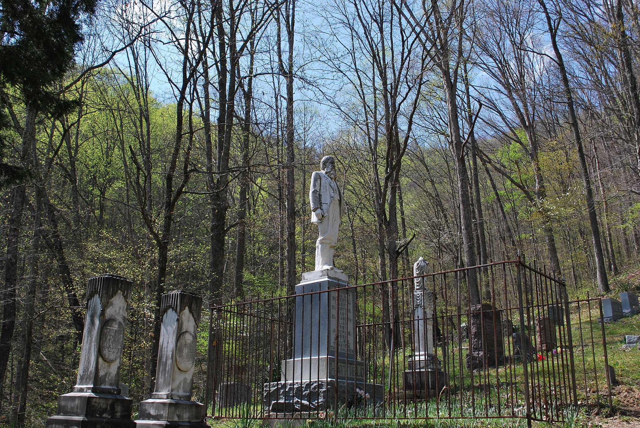 The law feared them. The mountains hid them. 10 deadly outlaws of ...