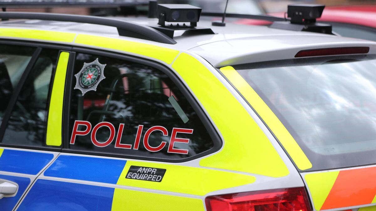 Three people dead and four injured in Co Armagh road crash