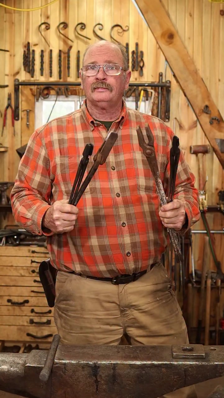 Making flat jaw blacksmithing tongs