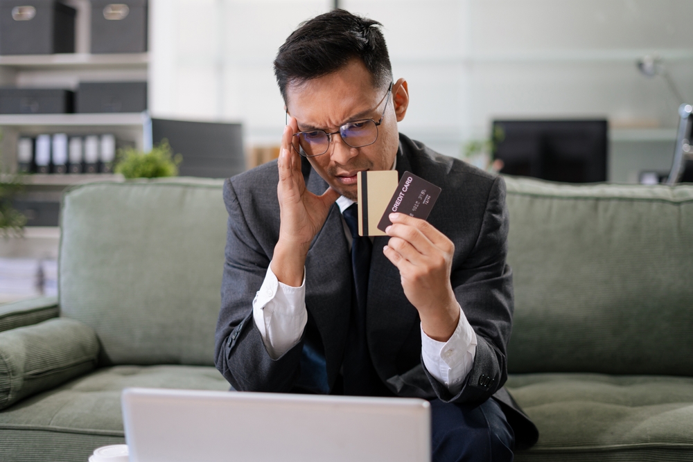 15 things you’re doing to hurt your credit score without realizing it
