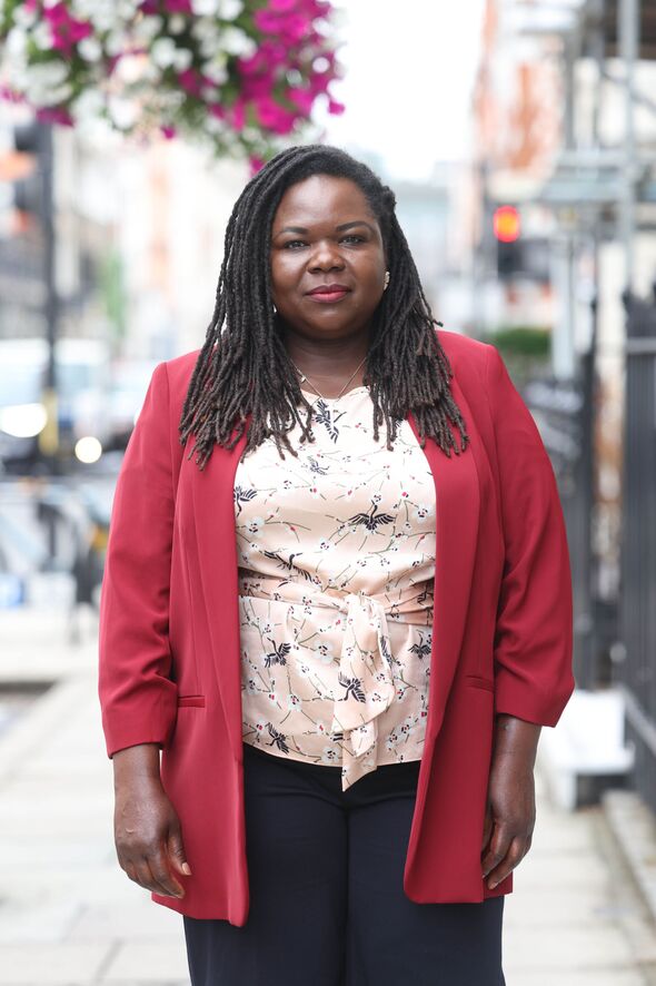 Triumphant nurse to return to work after battle with NHS over calling a ...