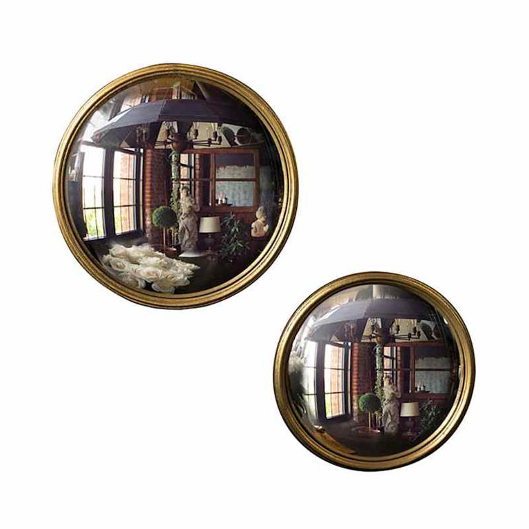 Why antique collectors are snapping up this American mirror