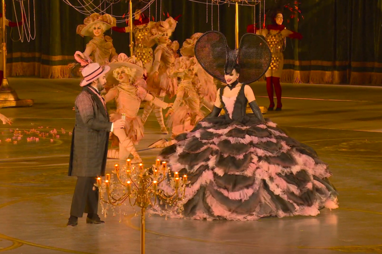 Winter Olympics closing ceremony fans get 'whiplash' over Johnny Weir's ...