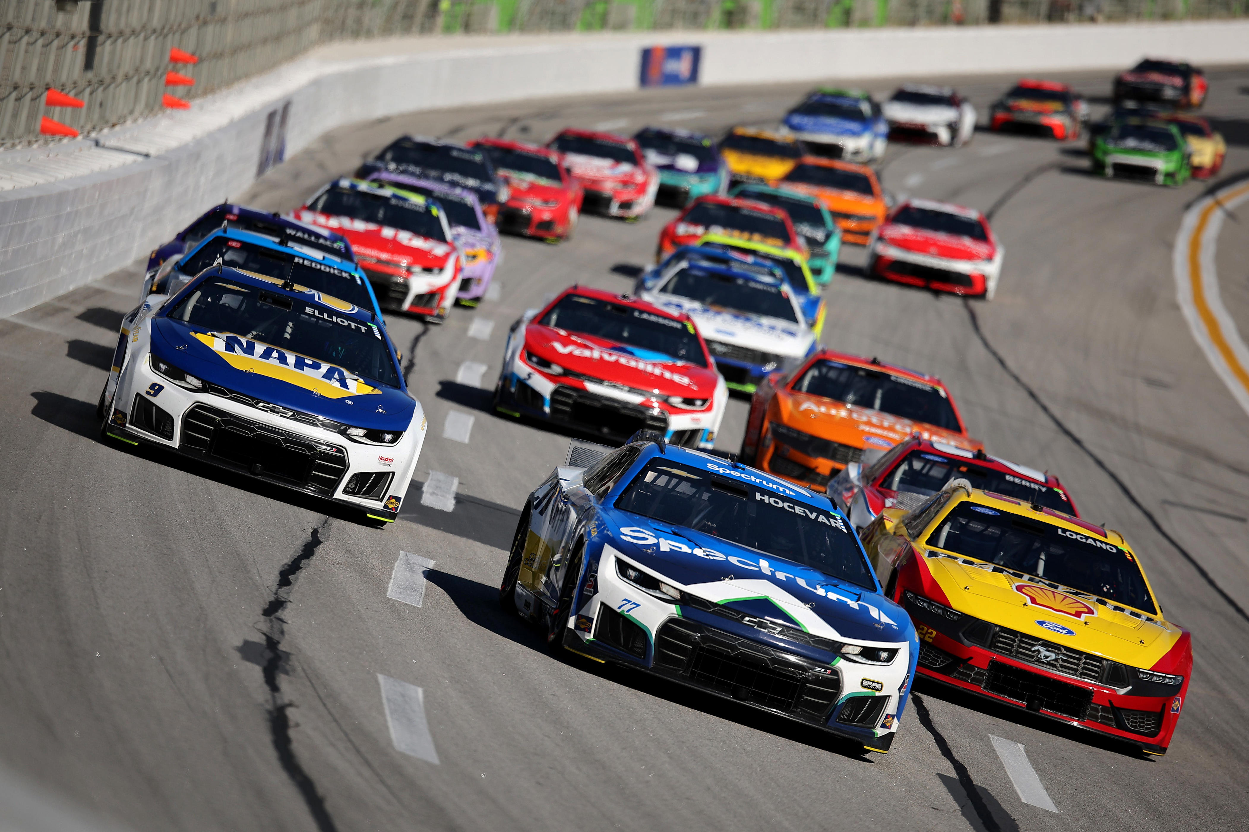 NASCAR results for Atlanta race: Finishing order of Autotrader 400