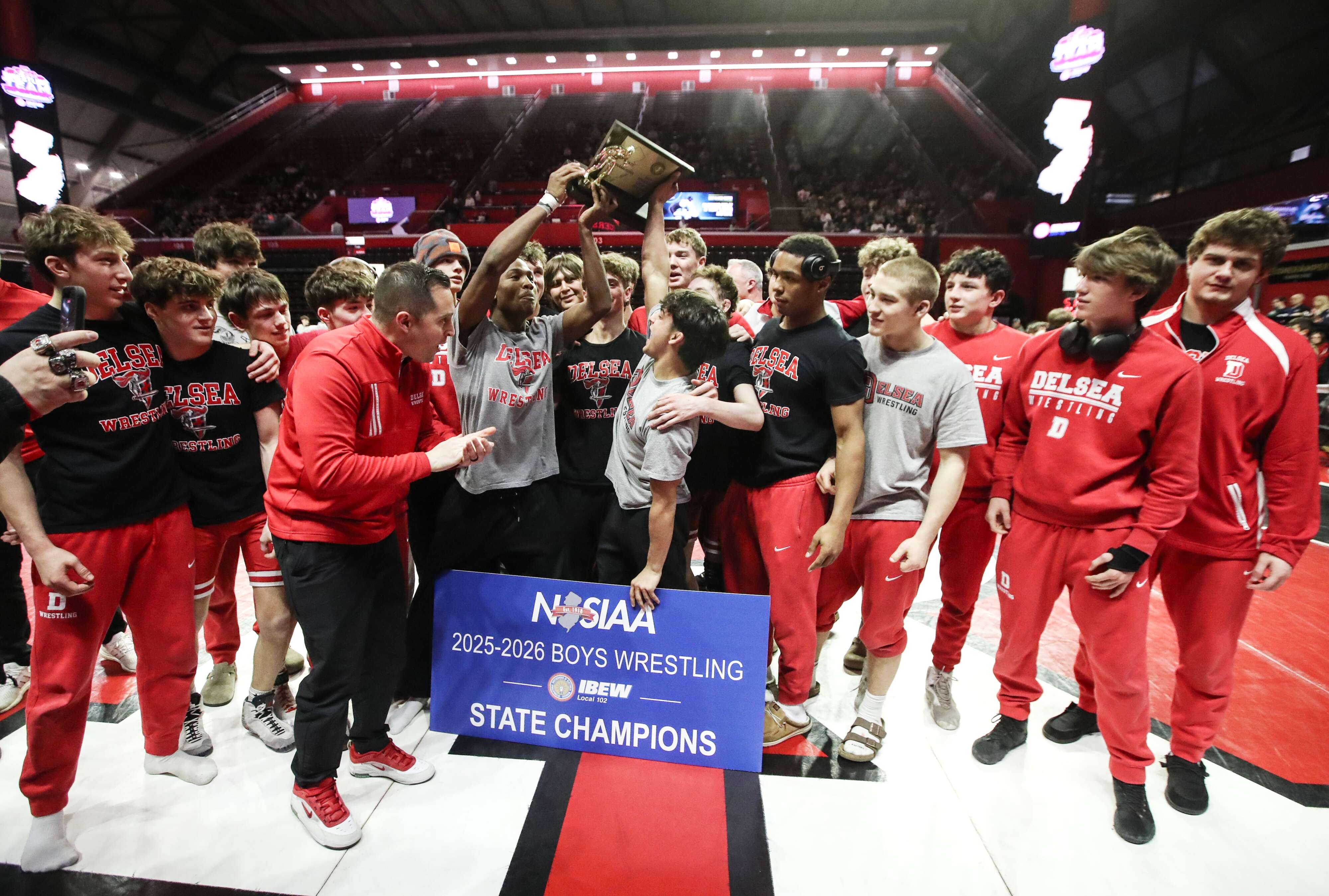 NJ wrestling power feels at home at Rutgers, wins 5th straight state ...