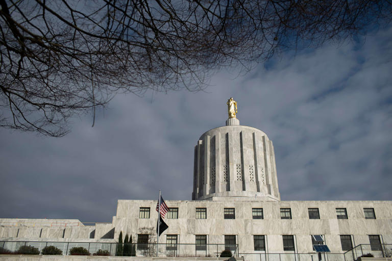 Democrats’ bill to add $300M to Oregon’s budget by ending 3 Trump tax ...