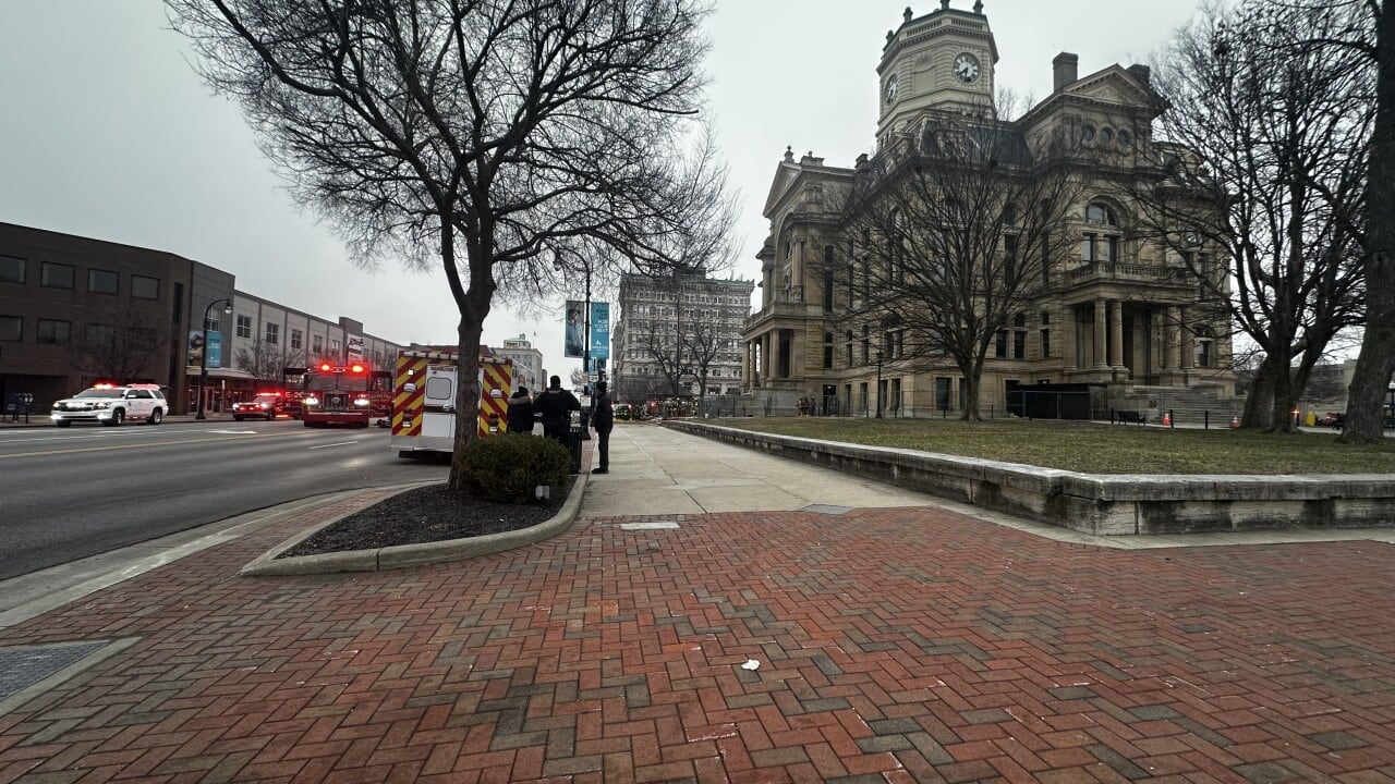 Court temporarily closed after fire at area historic courthouse
