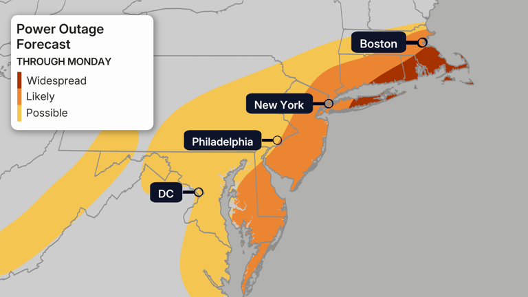 Winter storm Hernando strengthening, bringing 'potentially historic ...