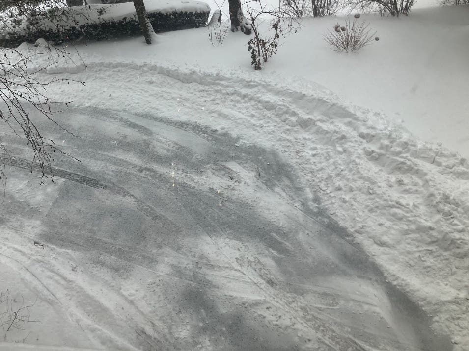 'Stay off the roads and remain at home,' emergency travel ban ordered ...