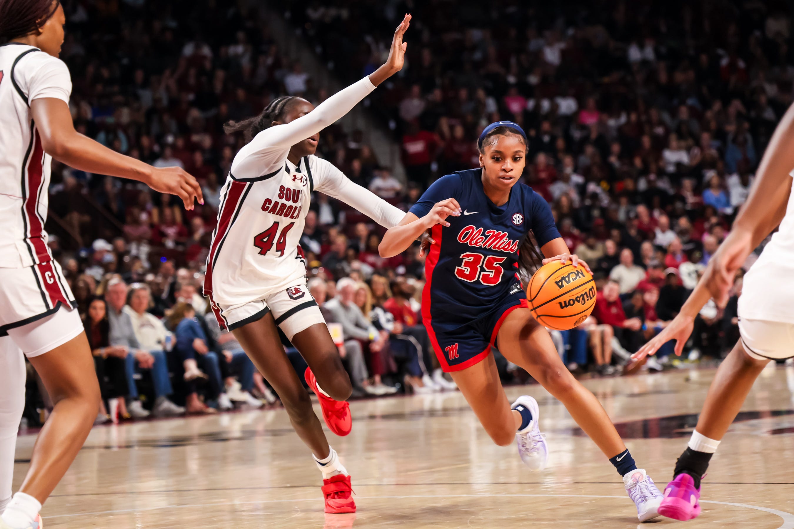 Ole Miss women’s basketball stunned by Florida, Liv McGill, loses third ...