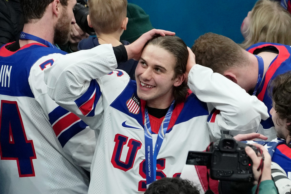 Jack Hughes' dad has the best reaction to golden goal at Winter Olympics