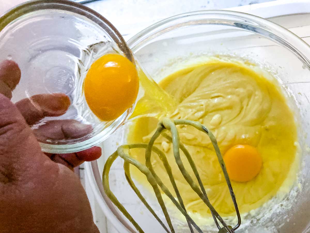 Do egg sizes matter for cookies?