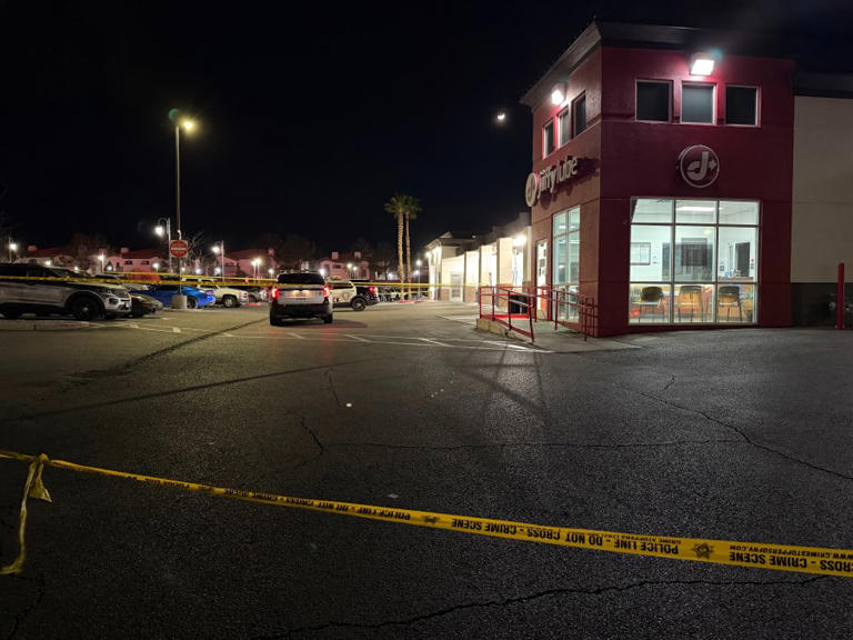Employee allegedly shot, killed ex-employee who chased man with gun at ...