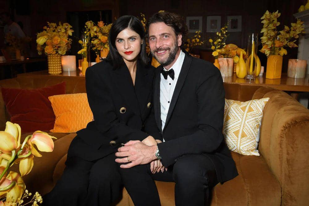 3 tahun menikah, Alexandra Daddario dan Andrew Form cerai