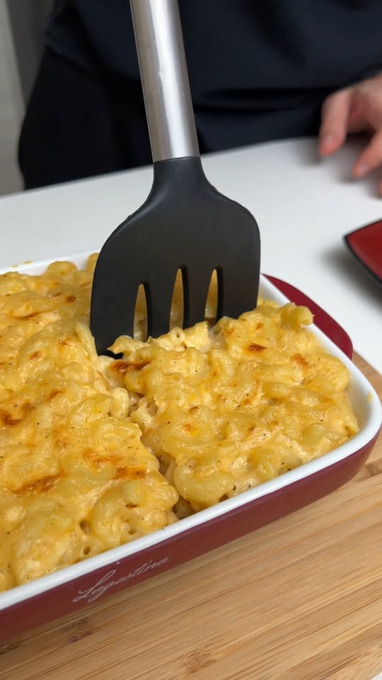 Ultimate homemade mac and cheese recipe | Creamy classic comfort food