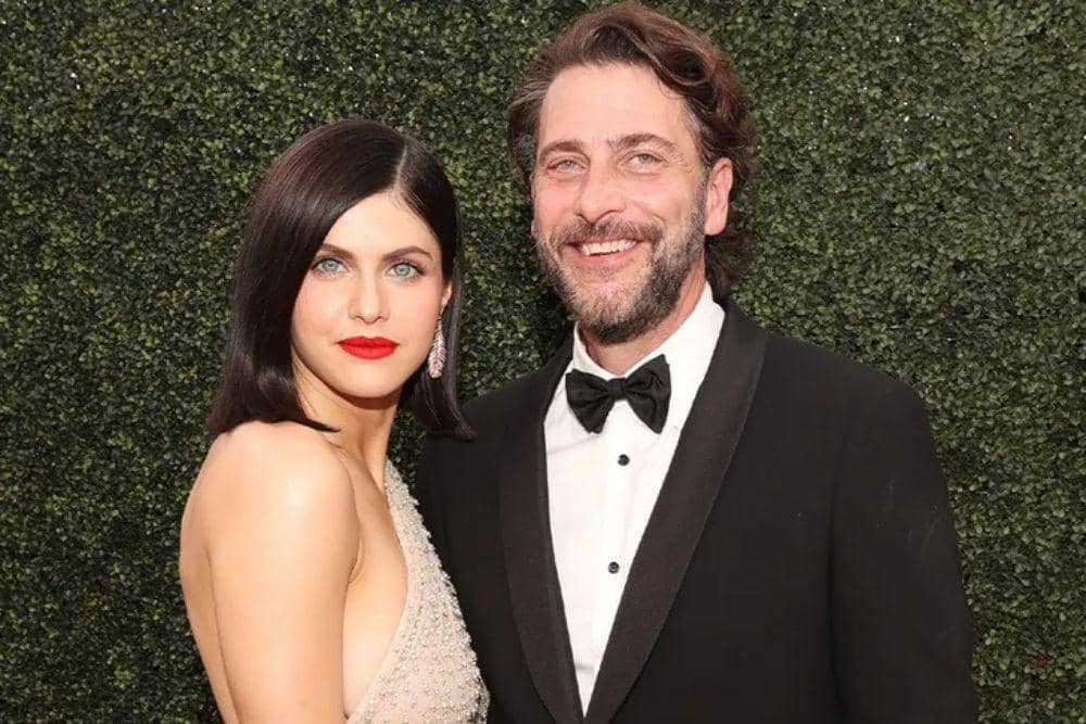 3 tahun menikah, Alexandra Daddario dan Andrew Form cerai