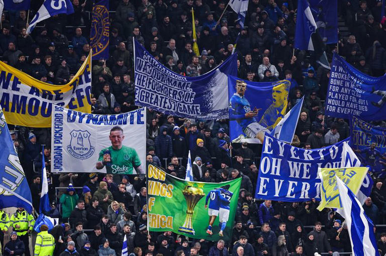 How to watch Everton vs Man Utd in US and UK - TV channel, live stream ...