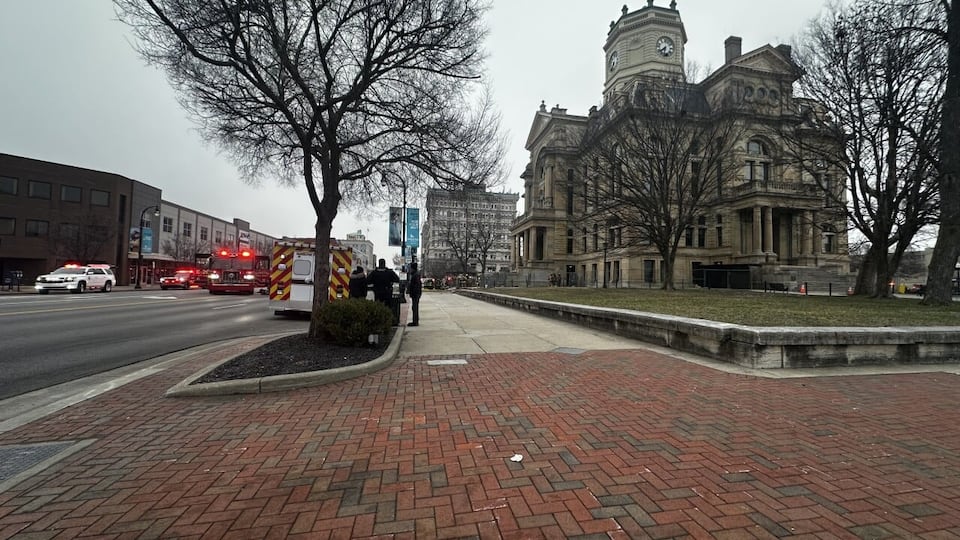 Historic courthouse suspends operations after fire