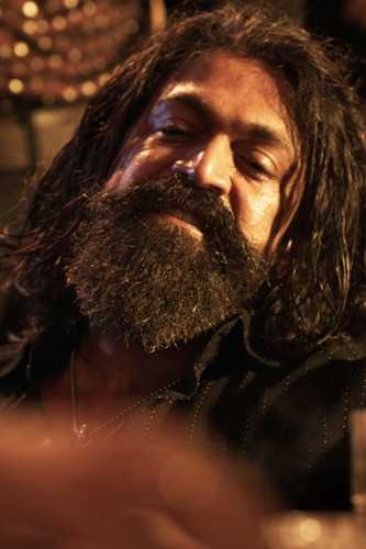Is Yash nothing without his beard? Here's why toxic is his 'litmus test ...