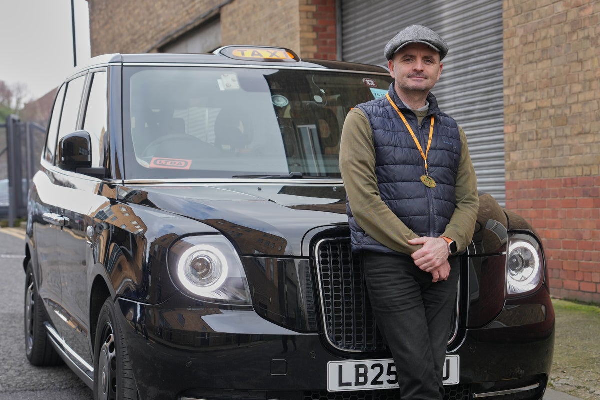 London black cab drivers react to news of robotaxis in the city