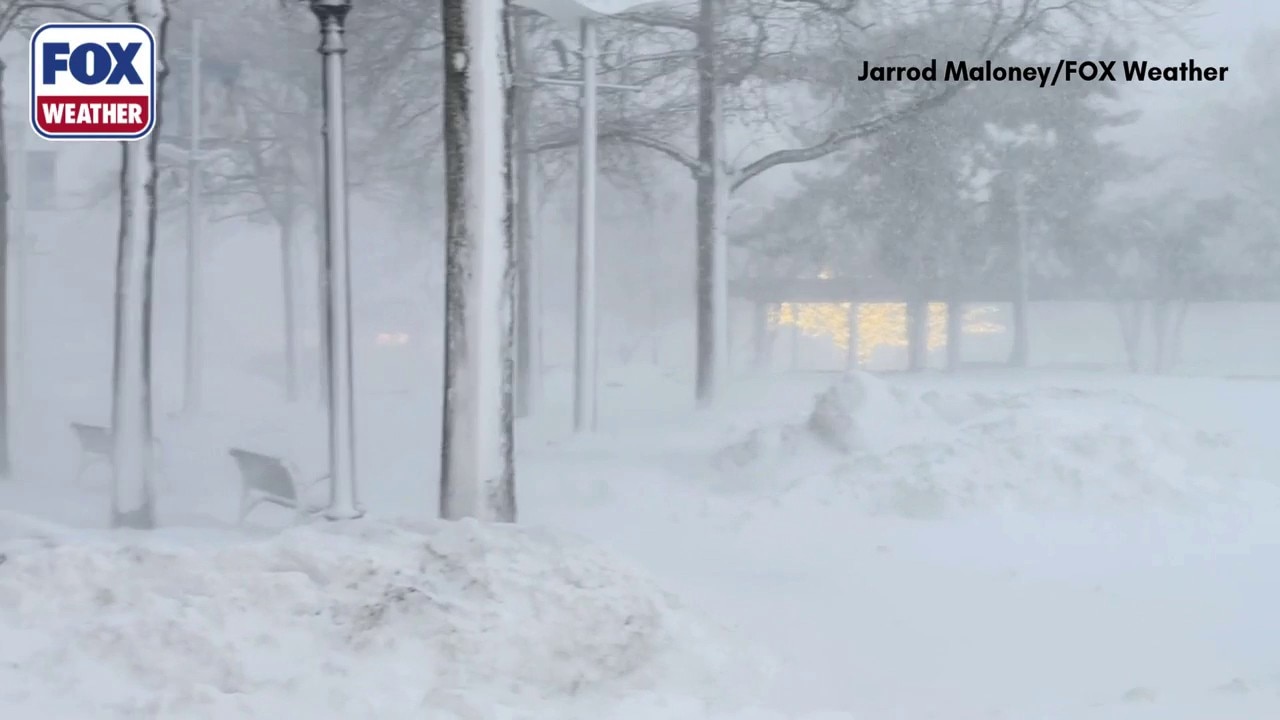 Historic blizzard blasts Boston with howling winds after storm 'bombs ...