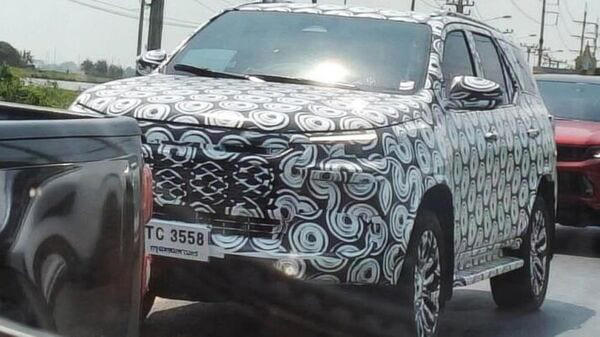 Next-gen Toyota Fortuner spotted for the first time ahead of global debut