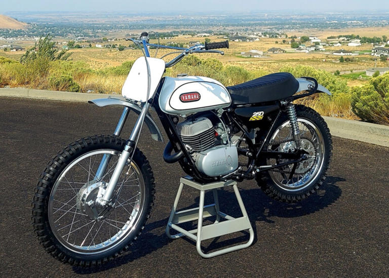 Yamaha DT1 1968: il restauro della leggenda con kit GYT