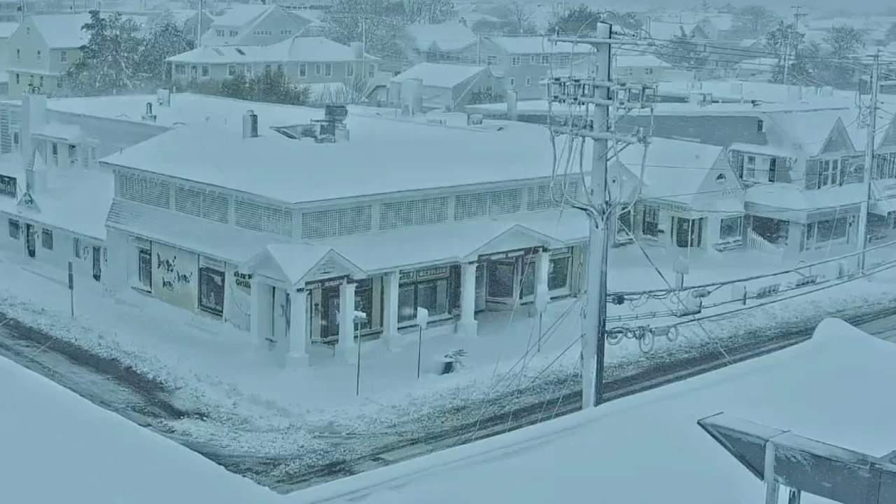 Blizzard slams East Coast: The latest
