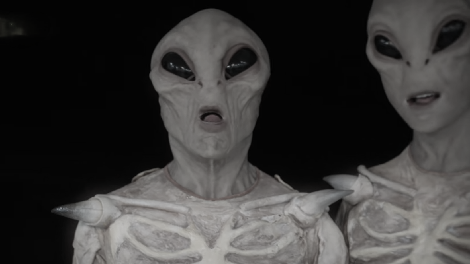 This alien invasion made grown adults panic - in 20 minutes