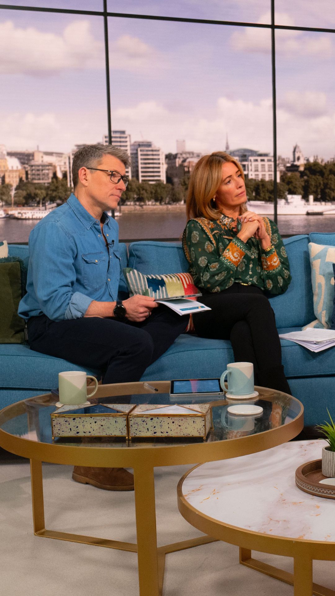 Cat Deeley returns to This Morning with the chicest jeans and a nice ...