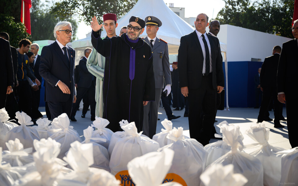 À Salé, Mohammed VI donne le coup d’envoi de l'opération solidaire ...