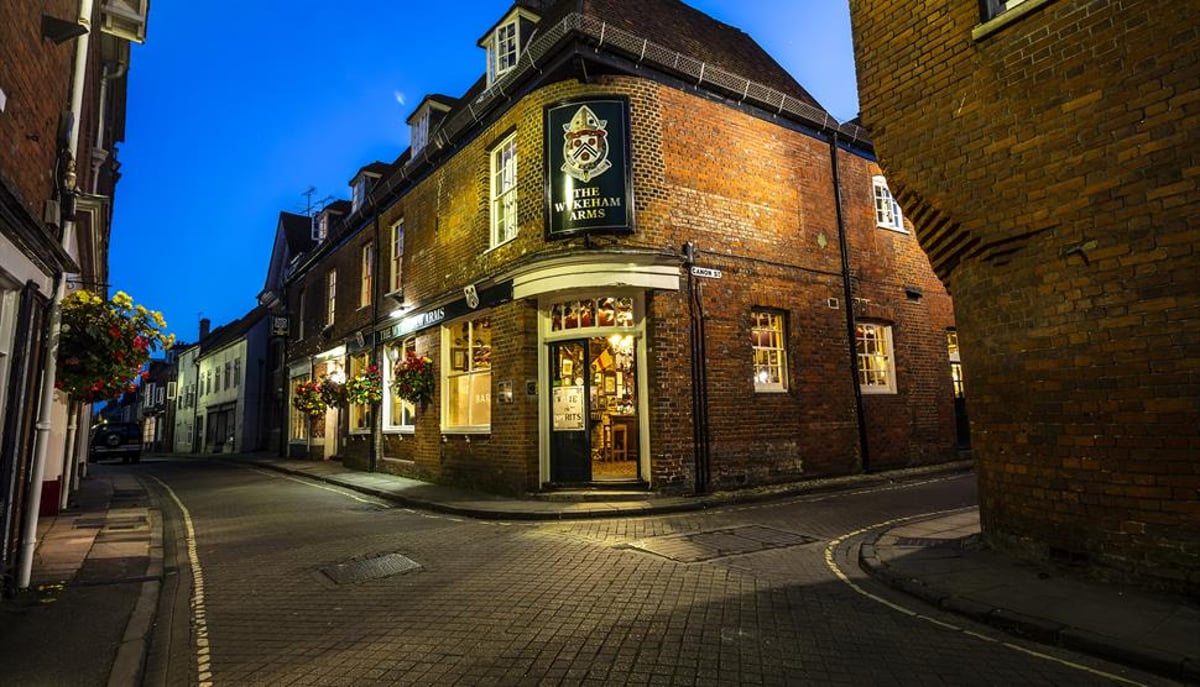Country pub of the week: The Wykeham Arms, Winchester