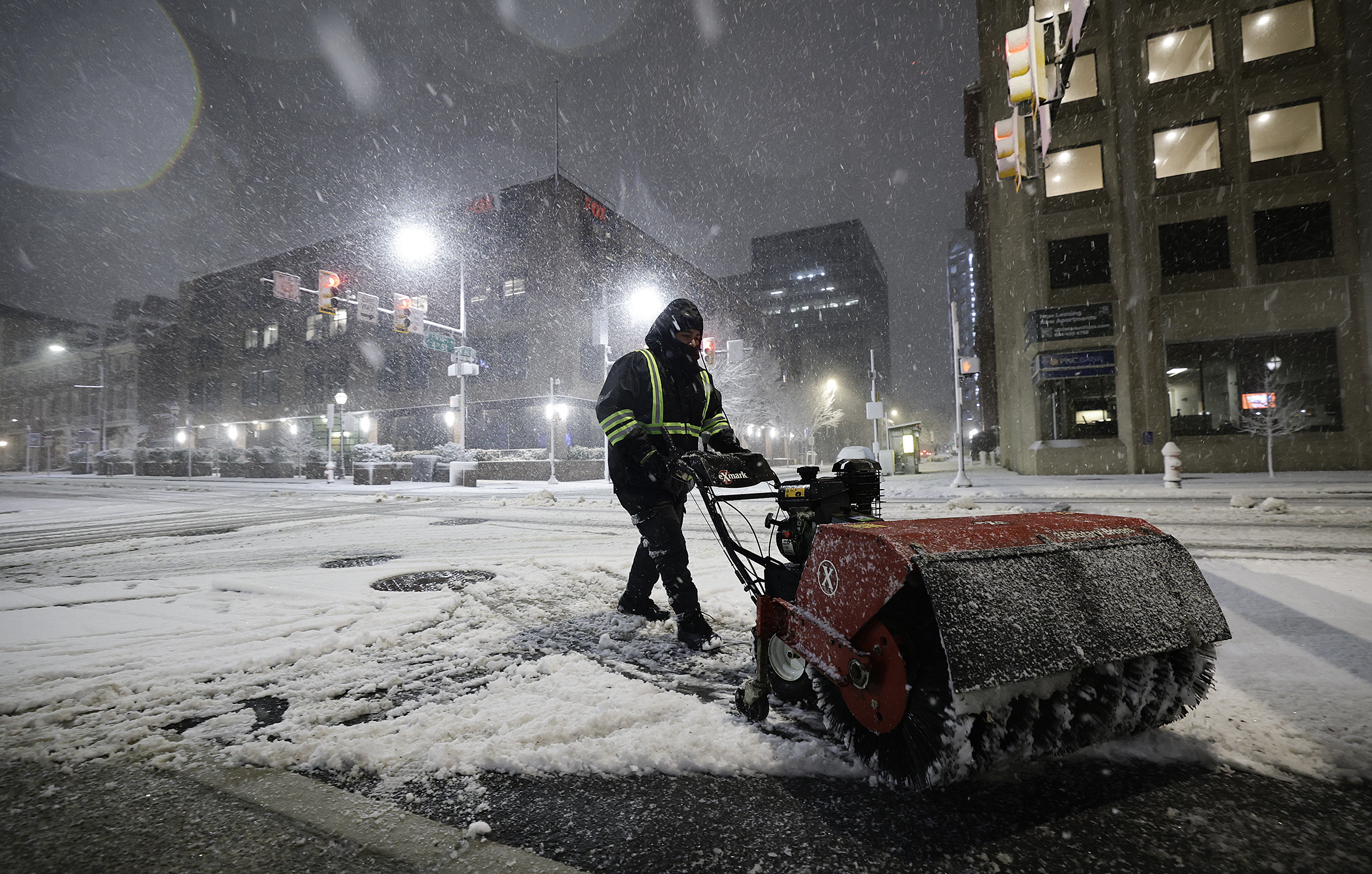 Snow arrives in Philly (again), rare blizzard conditions expected into ...
