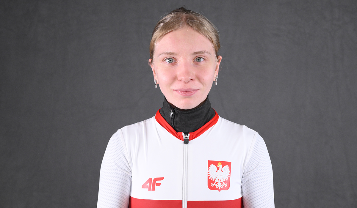 Winter Olympics speed skater undergoes surgery after suffering gruesome ...