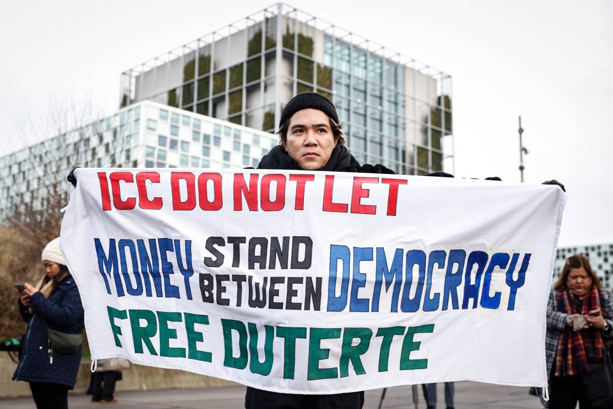 Duterte authorized murders, ICC told as hearings open