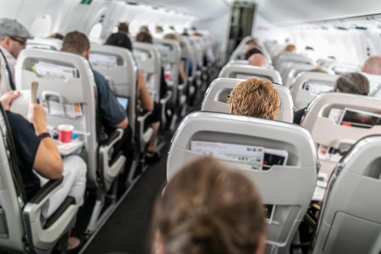 Five expert tips to prevent flight fatigue and bloating
