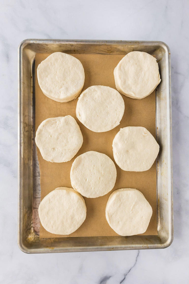 Biscuit chicken pot pie