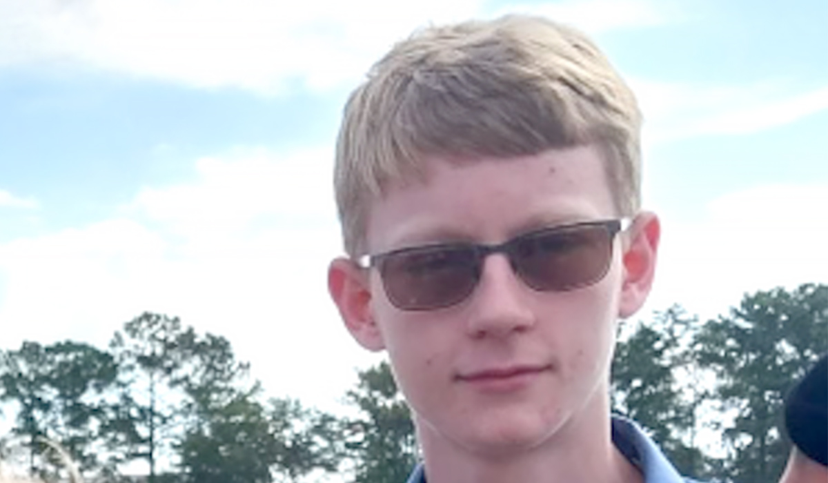 Man, 21, shot dead at Mar-a-Lago came from family of avid Trump supporters