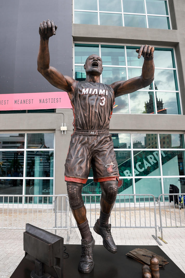 Statues of NBA players around the world: Dwyane Wade, Kobe Bryant, and more