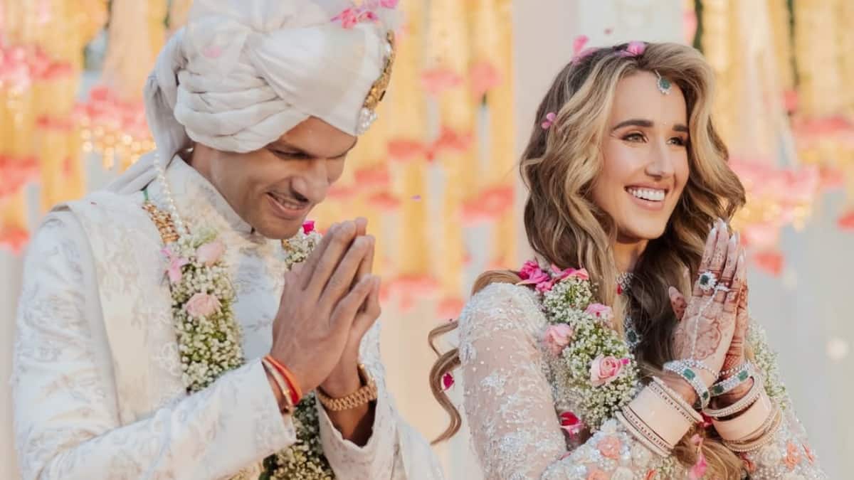 Sophie Shine drops breathtaking new photos from wedding with Shikhar Dhawan - check the latest ...