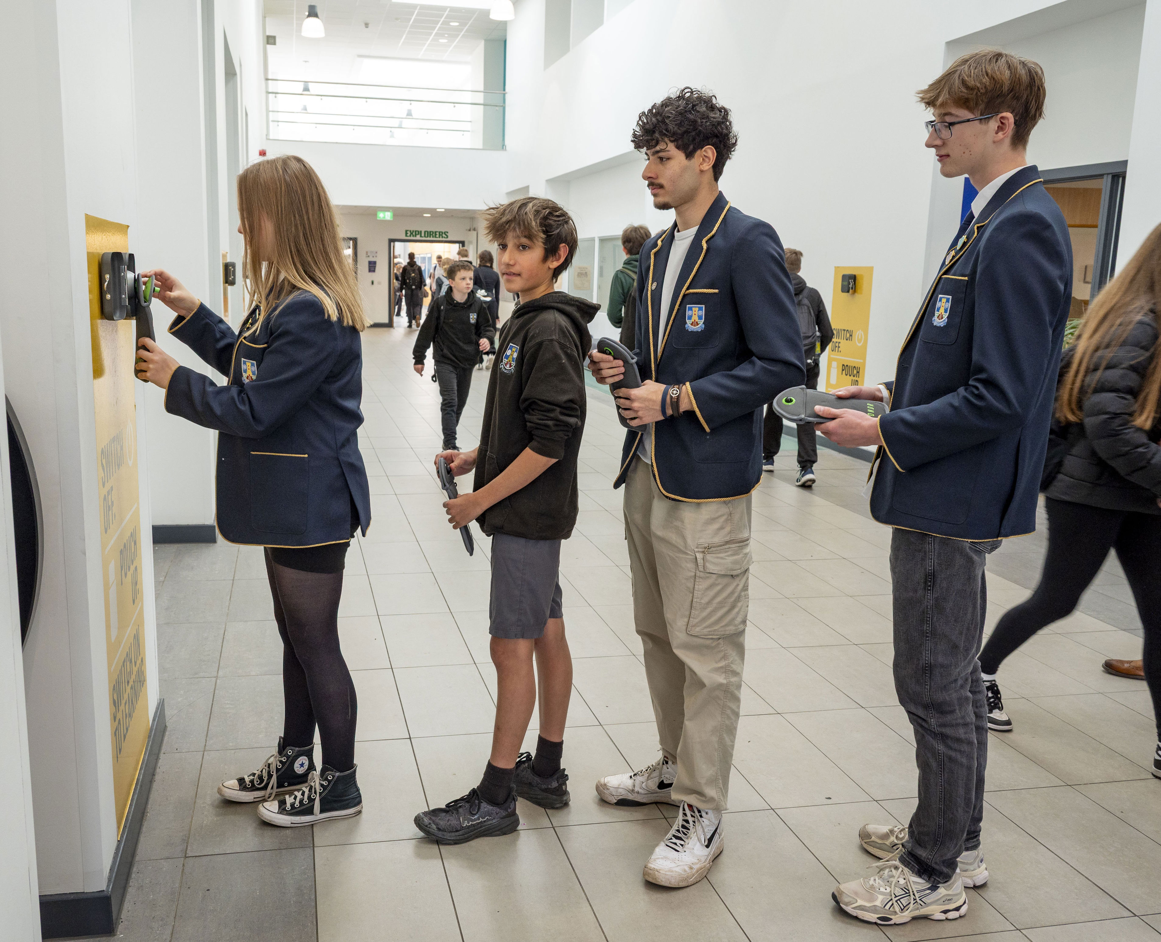 Edinburgh pupils face 'bell to bell' ban on mobile phones in schools ...