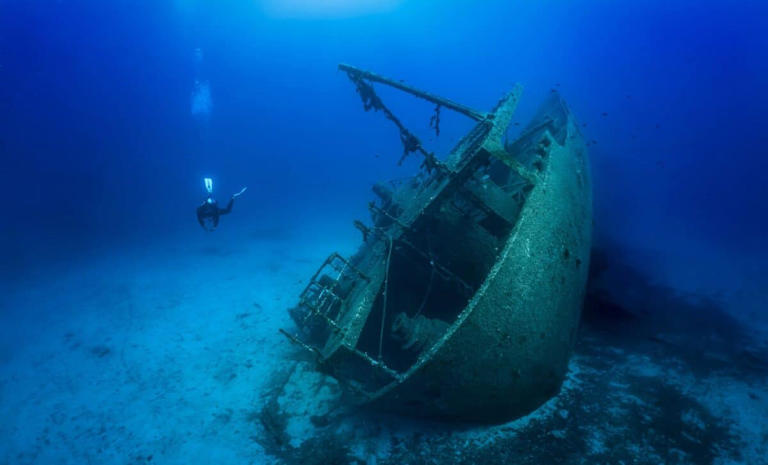 After six decades underwater, a diver finally locates the 66-meter ...
