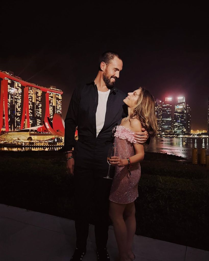 Sofía Castro celebra por todo lo alto a su esposo Pablo Bernot ...