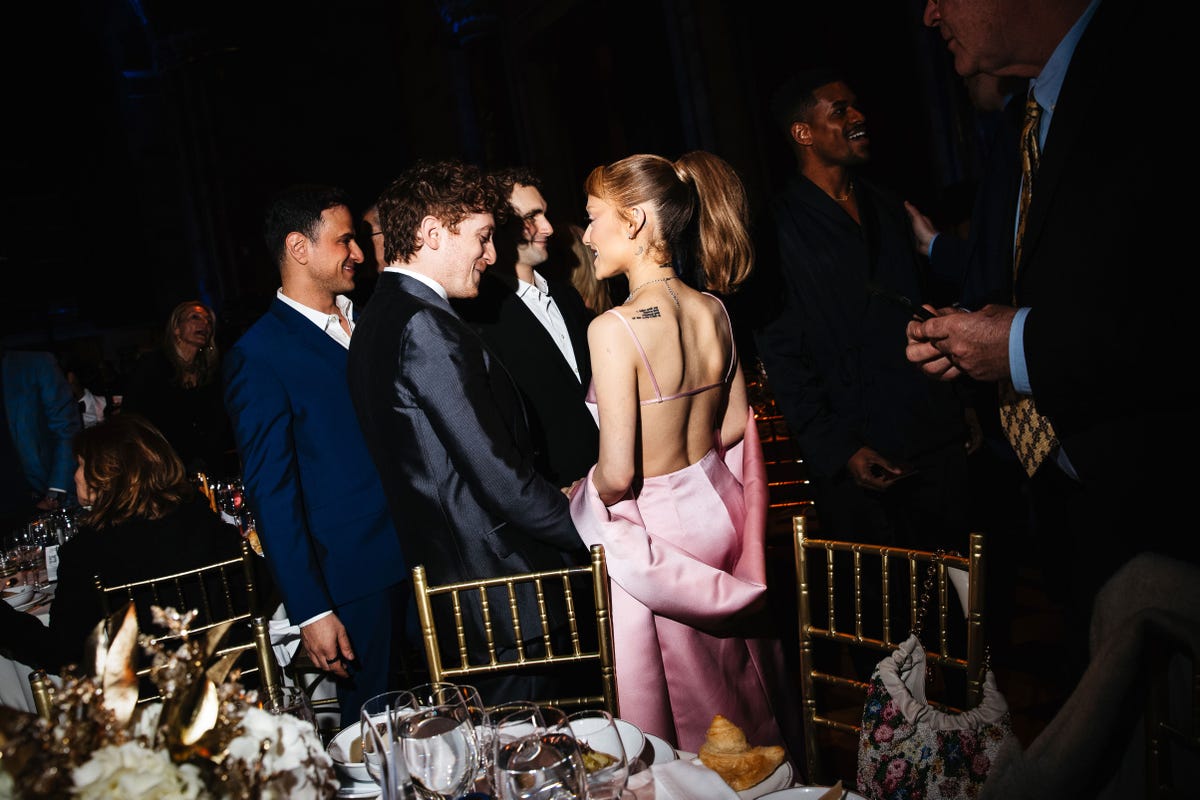 Where Ariana Grande and Ethan Slater stand after their secret breakup ...
