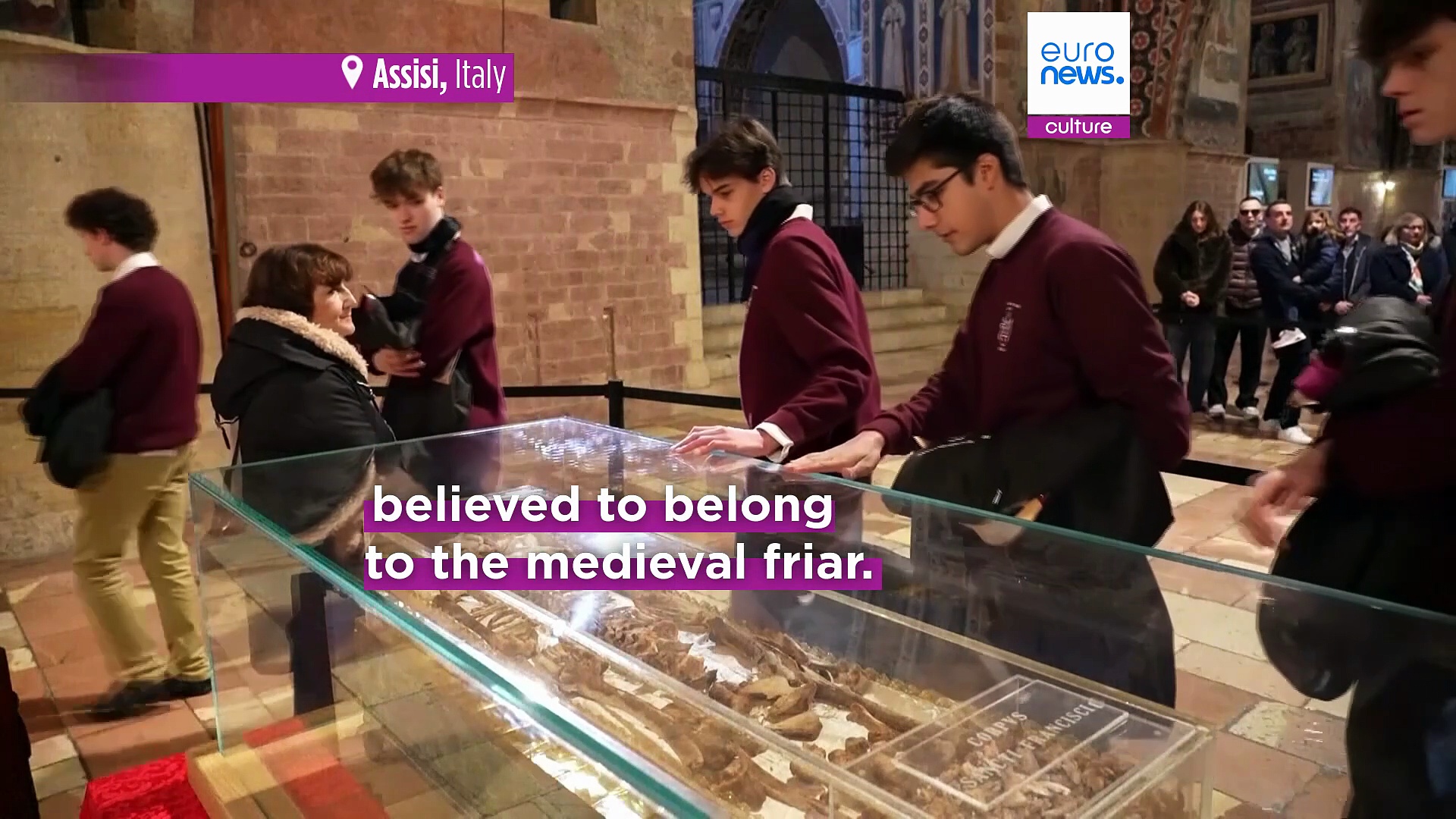 Sacred bones: Thousands of pilgrims flock to see historic remains of St ...