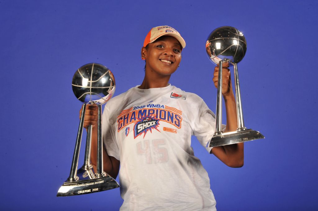 Kara Braxton, WNBA champion, dead at 43