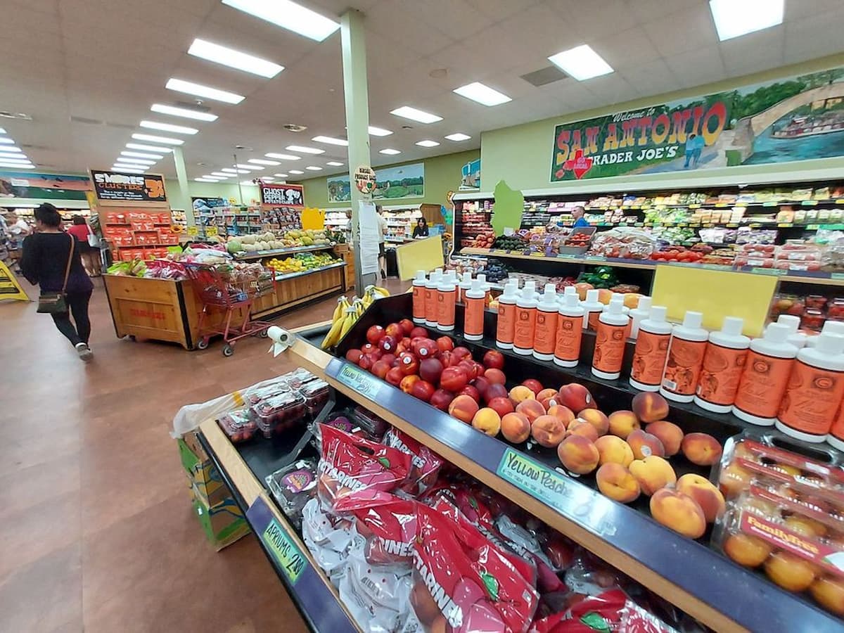 12 free things you can get at grocery stores