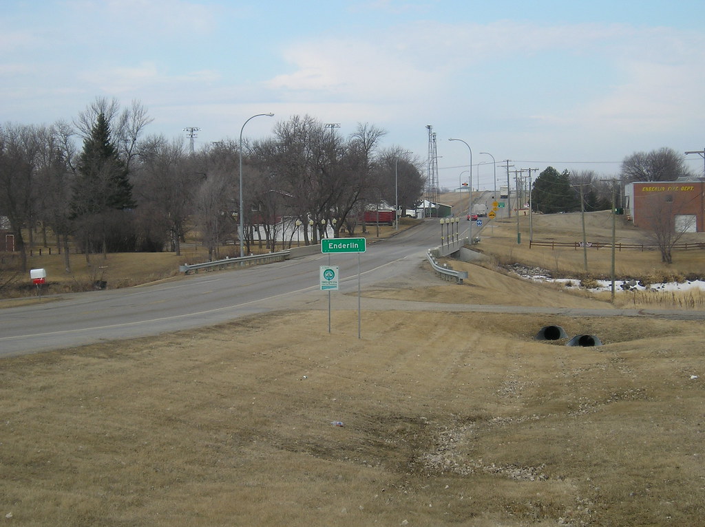 Longest stretches of straight highway in the US