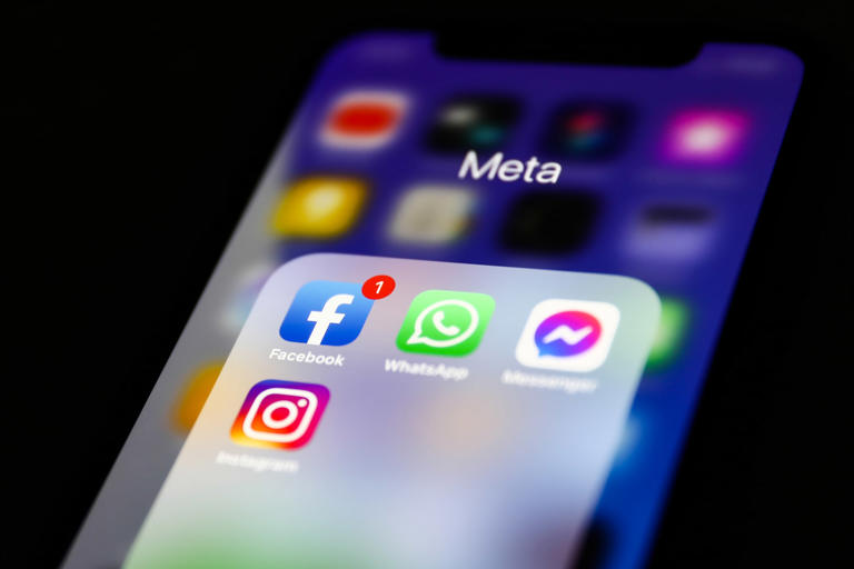 Facebook designed an app for teens called Bell but never launched it ...